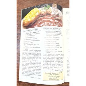 Kitchen | Vintage The Microwave Banquet Cookbook Recipe Booklet Banquet ...